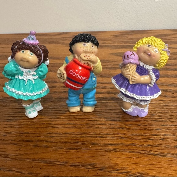 Cabbage Patch Kids | Toys | 984 Lot Vintage Cpk Cabbage Patch Kids ...